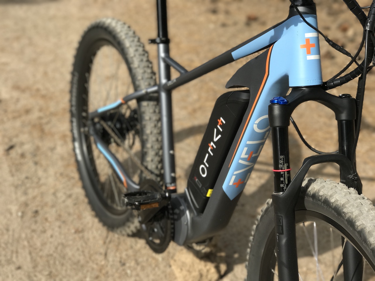 EVELO Delta Electric Mountain Bike Review Part 1 – Pictures & Specs