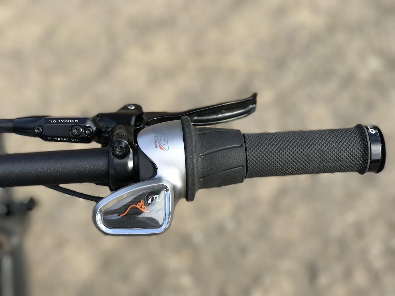EVELO Delta Electric Mountain Bike Review Part 1 – Pictures & Specs