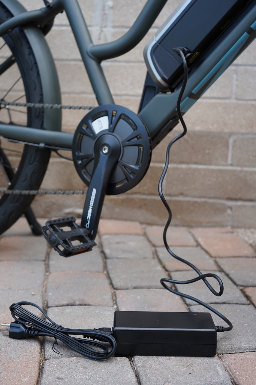 IZIP Simi Electric Bike Review Part 1 – Pictures & Specs