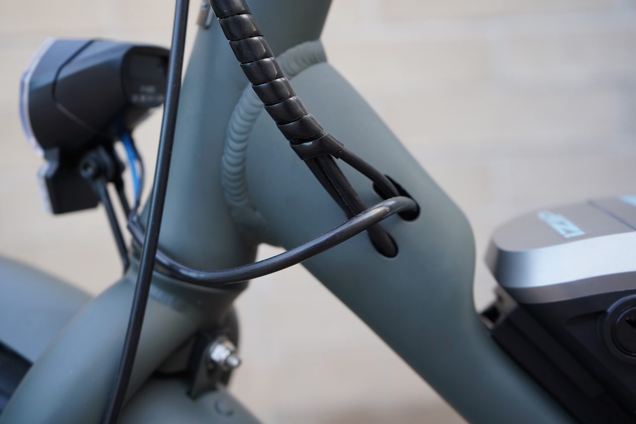 IZIP Simi Electric Bike Review Part 1 – Pictures & Specs