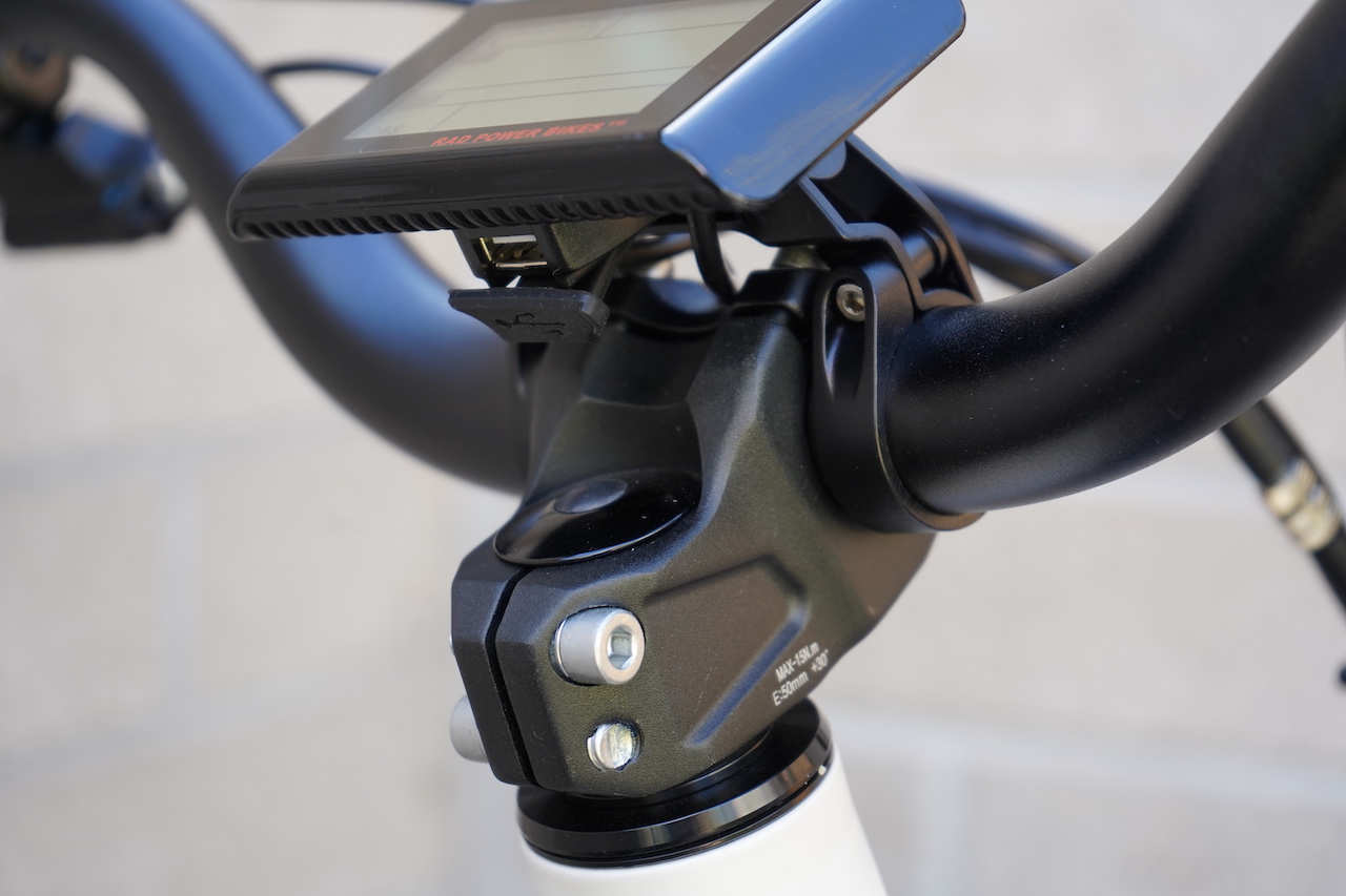 Rad Power Bikes RadRover Step-Thru Review Part 1 – Pictures & Specs